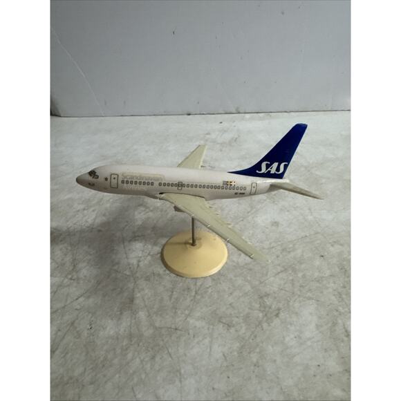 & Other Stories | Toys | Sas 20 Sas Boeing B737 Diecast Aircraft Jet ...